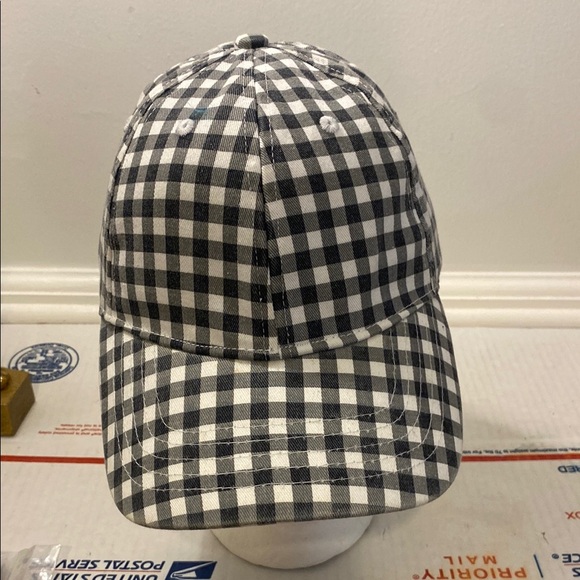 Accessories | One Size Fits Most Cap New With Tags | Poshmark